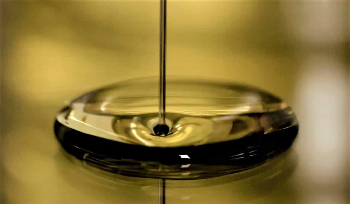 Was Boiling Oil Used In Sieges? Was It Such A Good Idea?